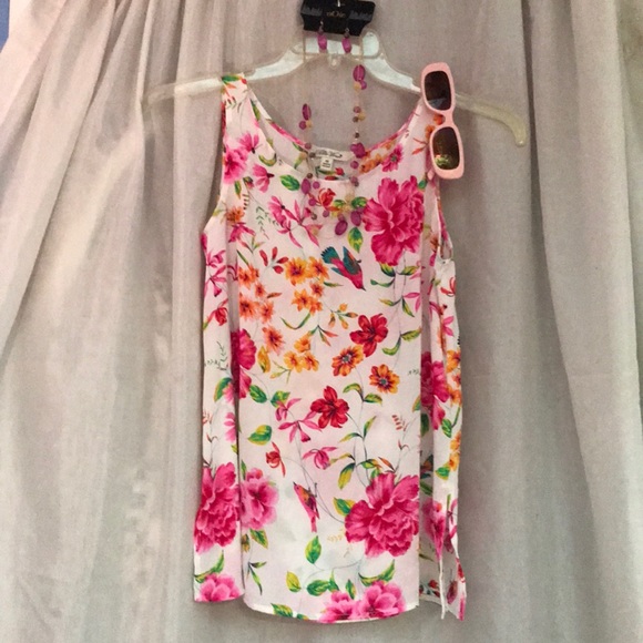 The Pioneer Woman | Tops | Pioneer Woman Top | Poshmark